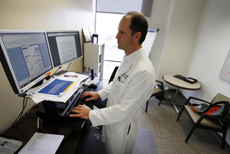 A Killer on the Loose - Los Angeles Times